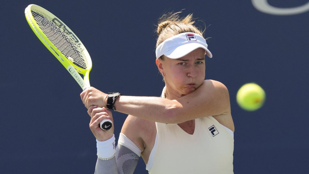 MS WTA: Krejčíková vybojovala semifinále, Swiatekovej ukončila turnaj ...