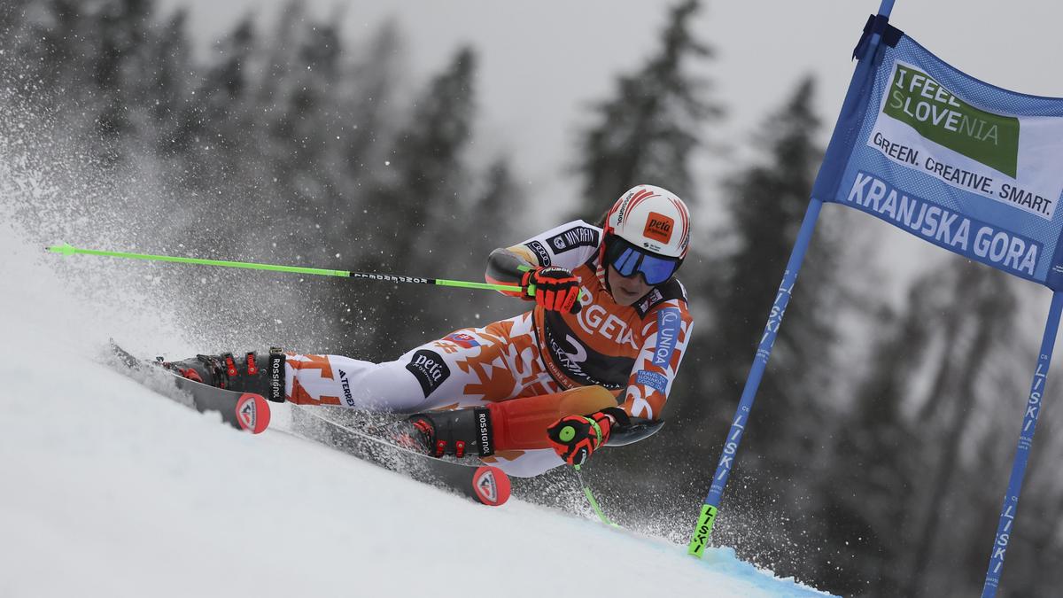 Petra Vlhová dnes - 1 kolo - obrovsky slalom Kranjska Gora / výsledky ...
