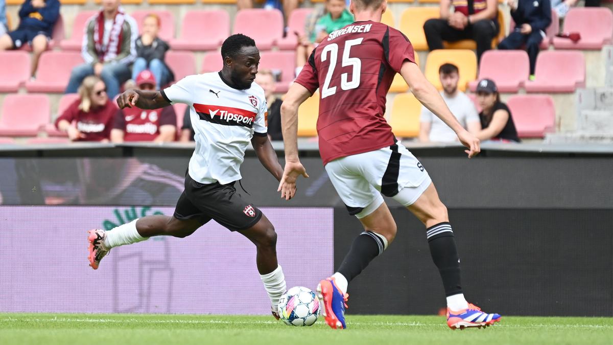 Legia Varšava má záujem o Philippa Azanga zo Spartaka Trnava | Šport.sk