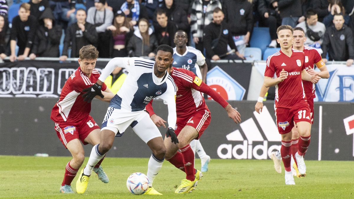 Niké liga - ŠK Slovan Bratislava ukončil spoluprácu s Uchem Agbom ...