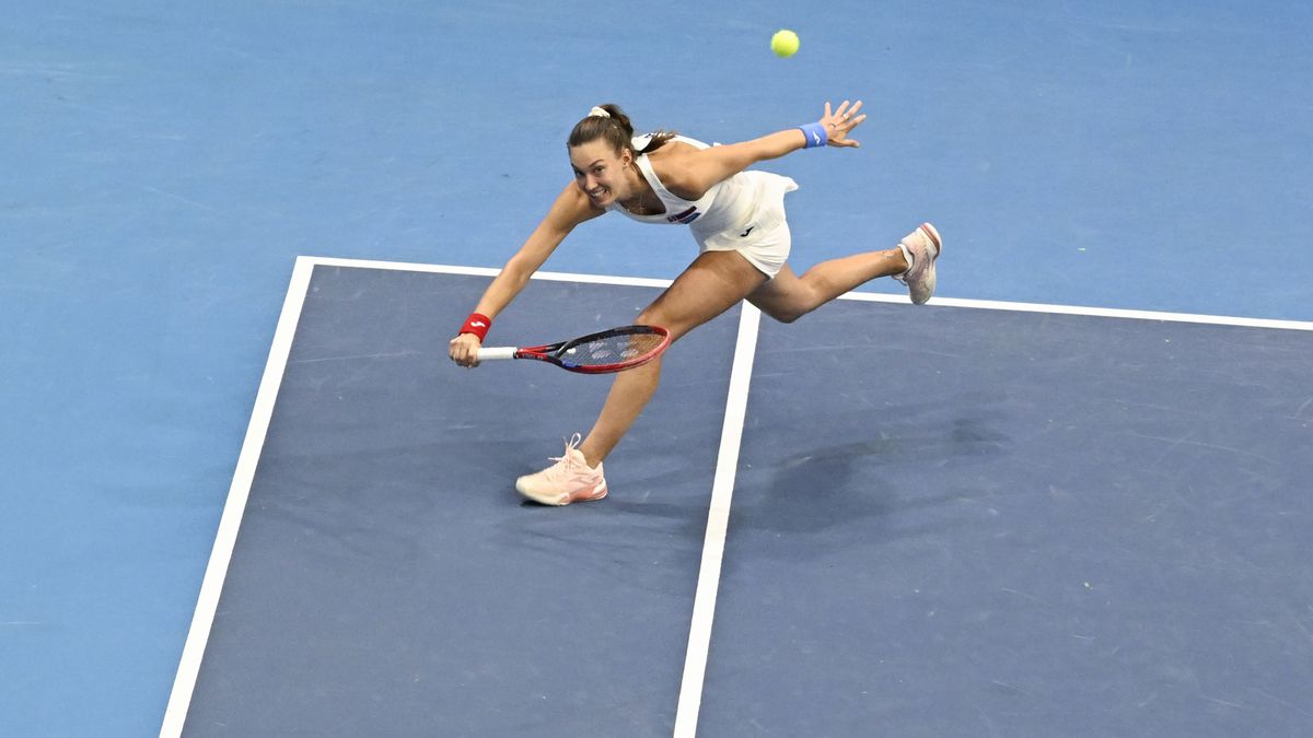 Hrunčáková, Mihalíková - Kruničová, Seničová 2:0 / Pohár Billie Jean ...