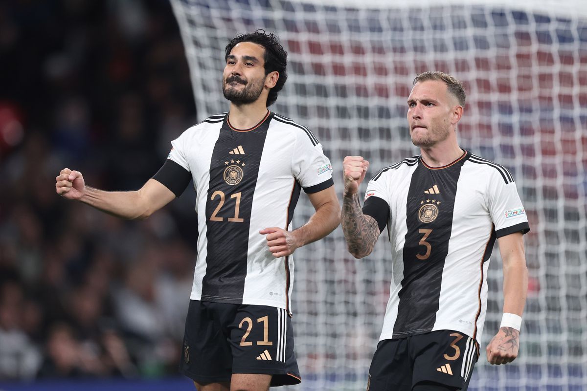 Má turecké korene, no aj tak si nasadí pásku. Nemecká reprezentácia má ...