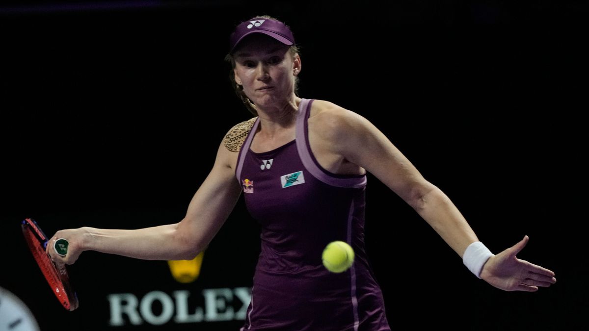 Fotogaléria: MS WTA: Rybakinová vo finále nadelila Sobolenkovej ...