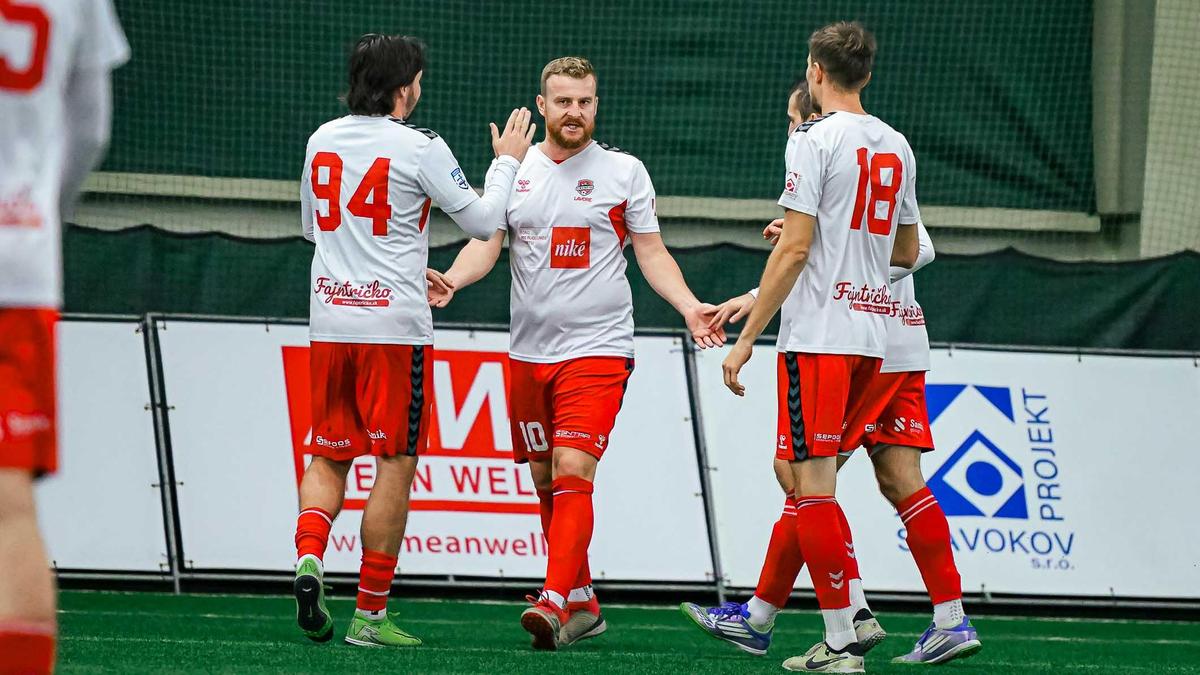 Fotogaléria: Finále si zahrajú MFC Lavore Trenčín a AK Real Coholics ...