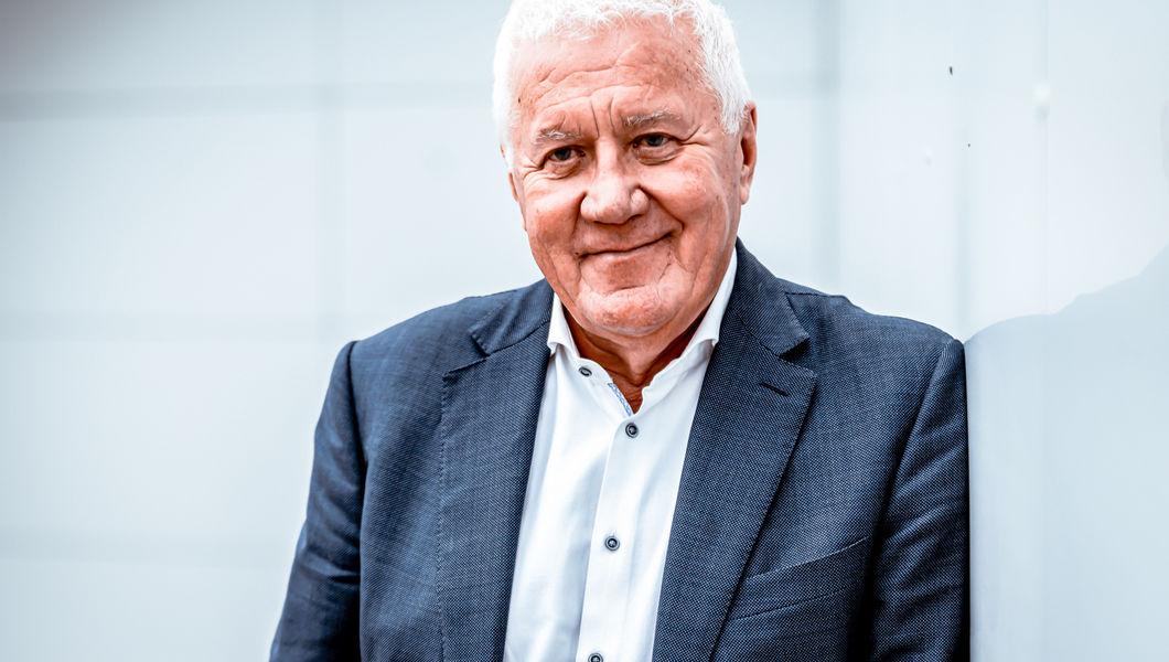 Jeden z najlepších tímov opúšťa po desaťročiach jeho zakladateľ | Šport.sk