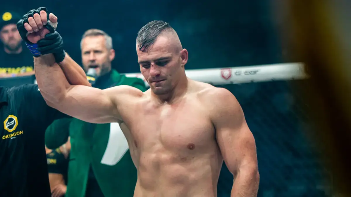 Slovenského zápasníka MMA vzali do väzby. Je obvinený z nedovoleného ...