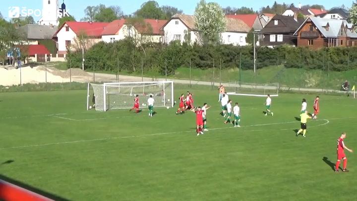 VIDEO / Roman Ťapajna z ŠK Olympia Bobrov strelil krásny gól | Šport.sk