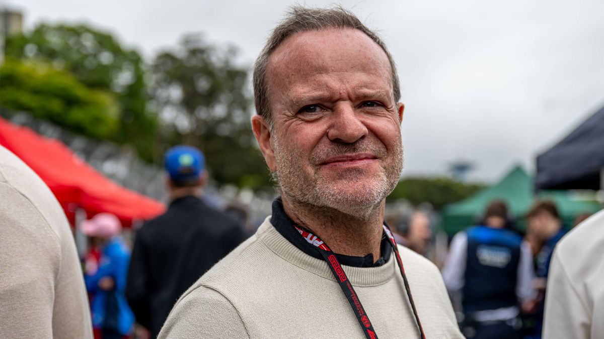 DISKUSIA: Tlak vo Ferrari je extrémny, tvrdí Barrichello. Hamiltonovi ...