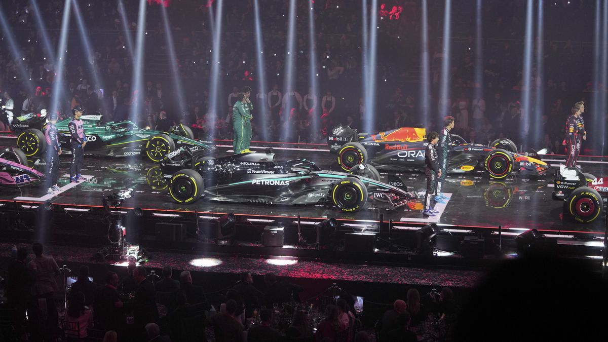 Mercedes oficiálne predstavil nový monopost: Nevieme sa dočkať | Šport.sk