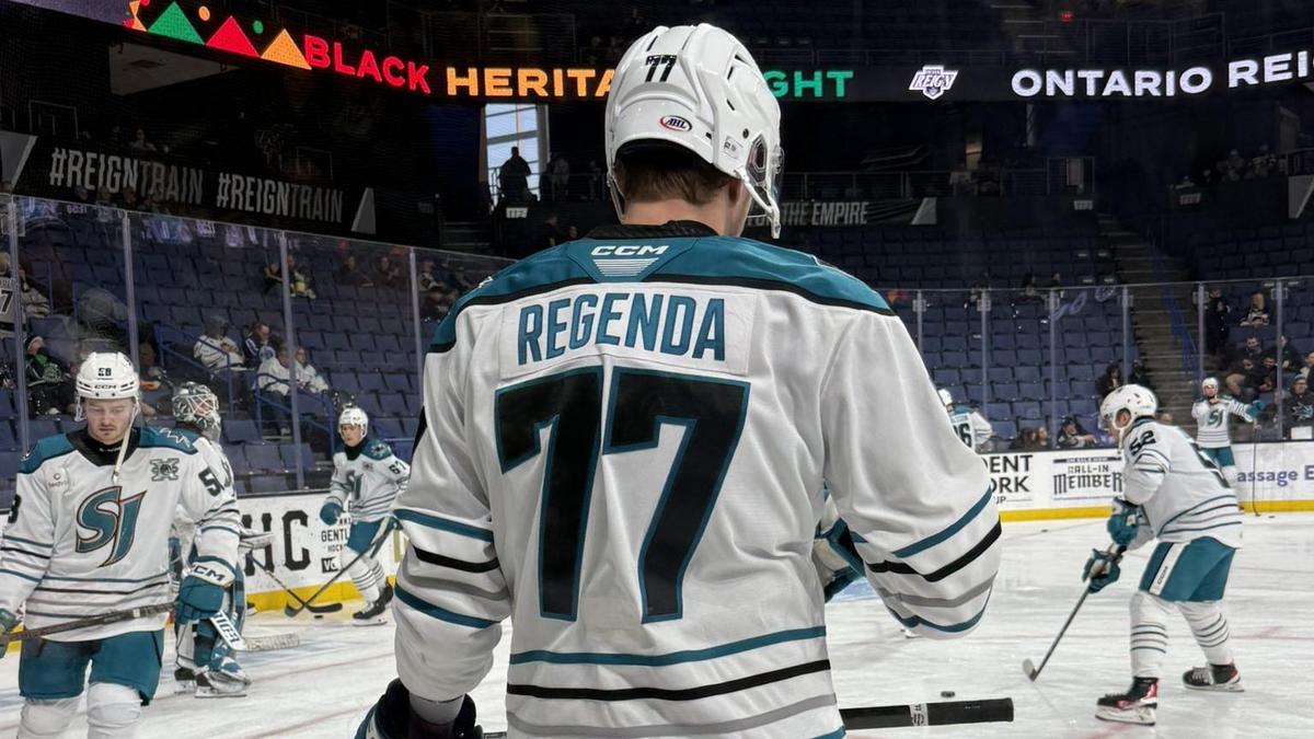 NHL / Pavol Regenda sa zastal Juraja Slafkovského | Šport.sk