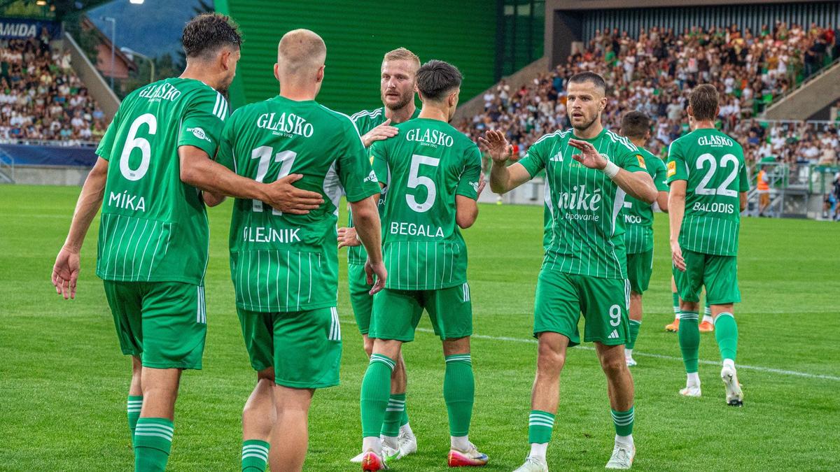 Niké liga - futbal dnes / AS Trenčín - FC Tatran Prešov 0:0 | Šport.sk