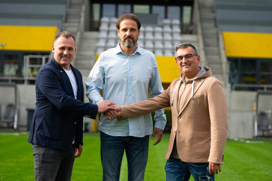 Kristi Qose sa vracia na žiadosť Jána Kozáka do tímu FC Košice | Šport.sk