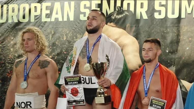Пенчо Дочев стана европейски шампион по сумо