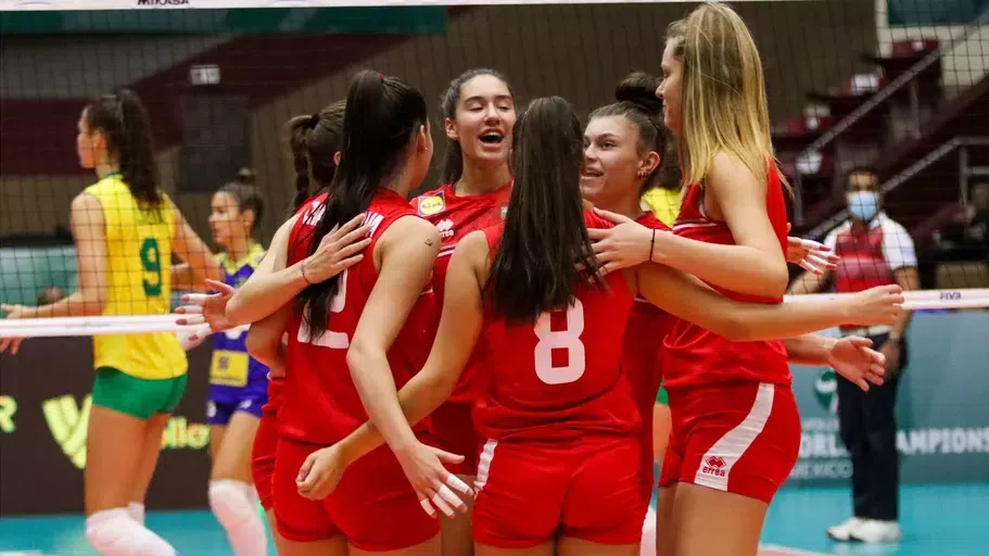 България излиза срещу Египет в спор за 17 ото място на СП до 18 години