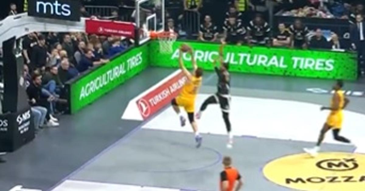 Brendon Dejvis zalepio Jokusa Rokubaitisa na meču Partizan Makabi ...