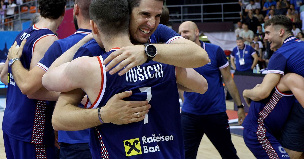 Nenad Stefanović košarkaški trener autorski tekst za Sportal | Sportal.rs