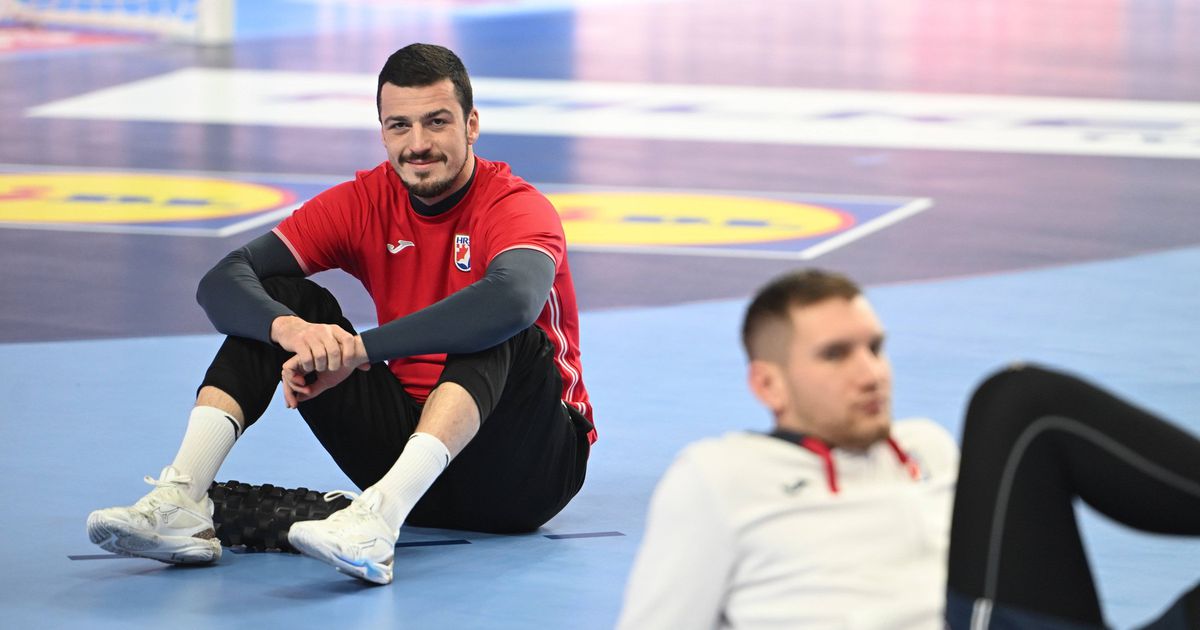Oglasio se Filip Ivić, rukometaš koji je išao na Tompsona | Sportal.rs