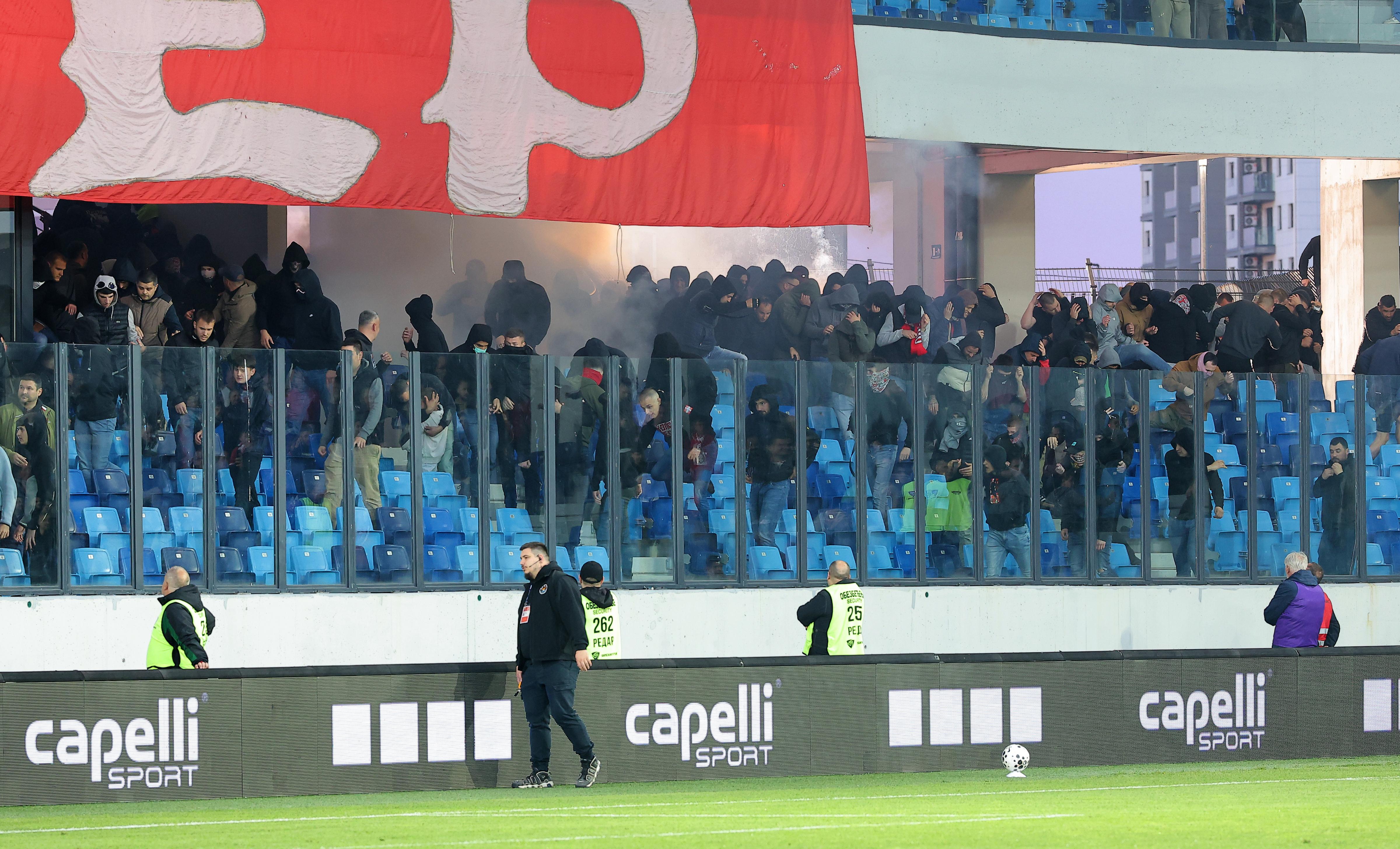 Tuča navijača u finalu Kupa Srbije! /GALERIJA/ | Sportal.rs