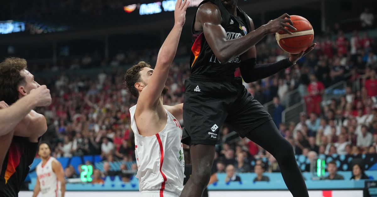 Isak Bonga je najkorisniji igrač Finala Eurobasketa | Sportal.rs