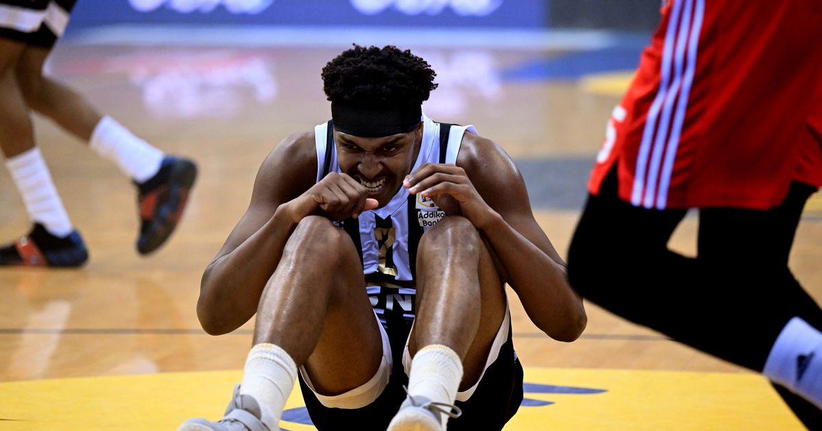 Iz Zvezde tvrde: Zek Ledej nam je nuđen - njegov agent nam poslao ...