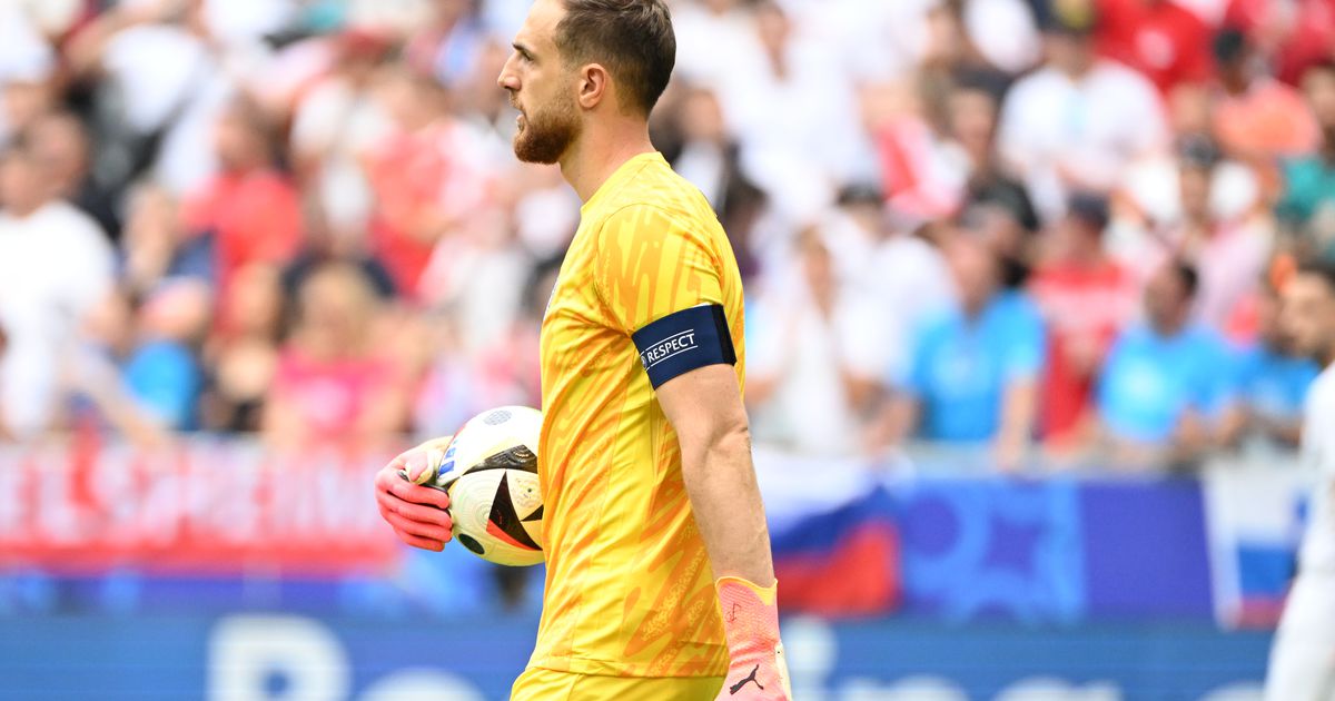 Jan Oblak slomljen posle Jovićevog gola: Golman Slovenije se raspao ...