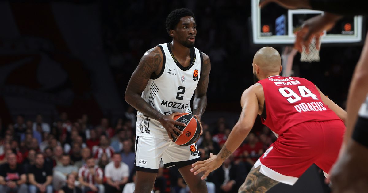 Šejk Milton šutira trojke 1/12 u Evroligi | Sportal.rs