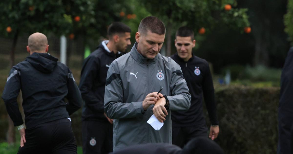 FK Partizan: Potpisali Vasil Tašovski i Mihailo Radić | Sportal.rs