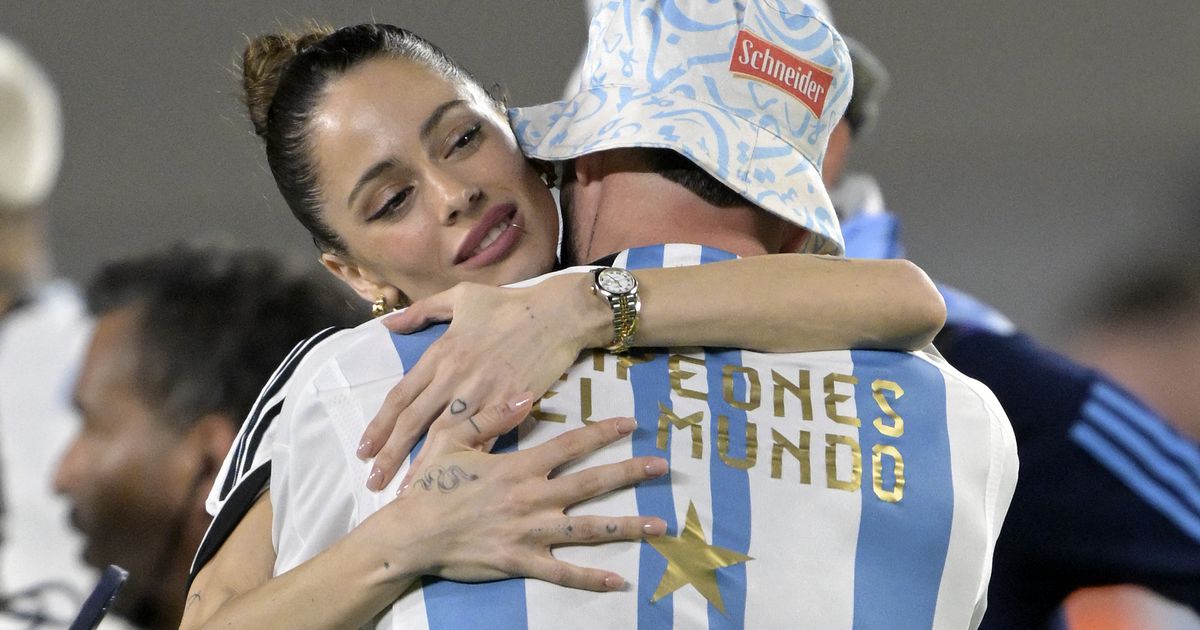 Martina Stosel, devojka Rodriga de Pola, glavna zvezda proslave ...