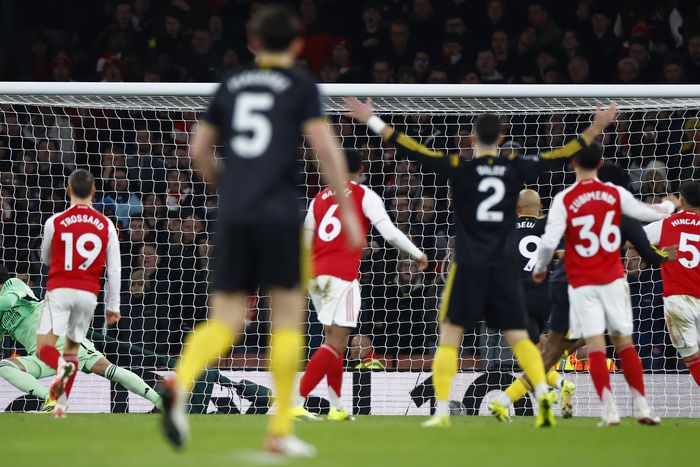 Mančester junajted pobedio Arsenal posle preokreta i fantastičnih ...