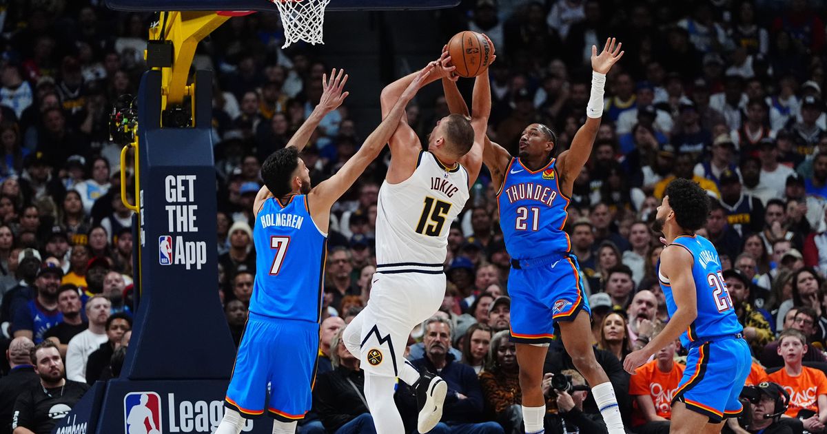 Nikola Jokić dominirao uz tripl-dabl, Denver izgubio od Oklahome | Sportal.rs