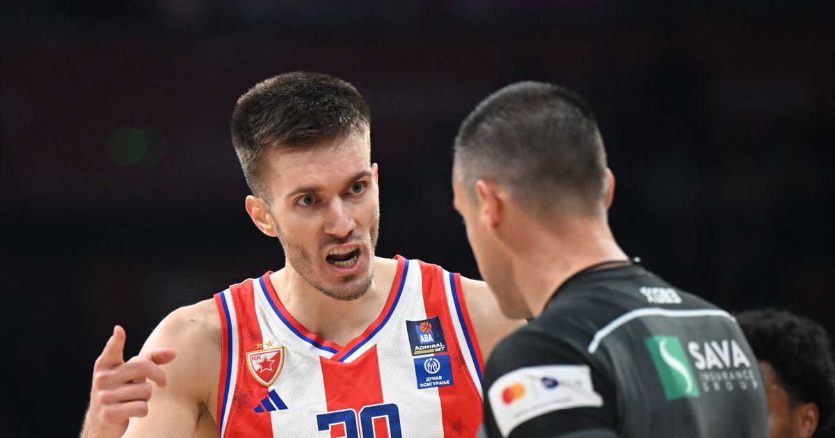 Filip Petrušev izbačen sa meča Crvena zvezda Budućnost | Sportal.rs