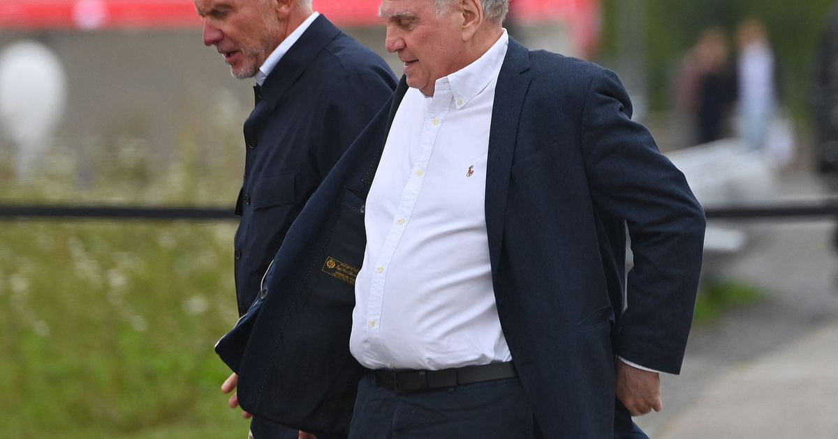 Njukasl uzeo Bajernu željenog igrača, Karl-Hajnc Rumenige: Idioti ...