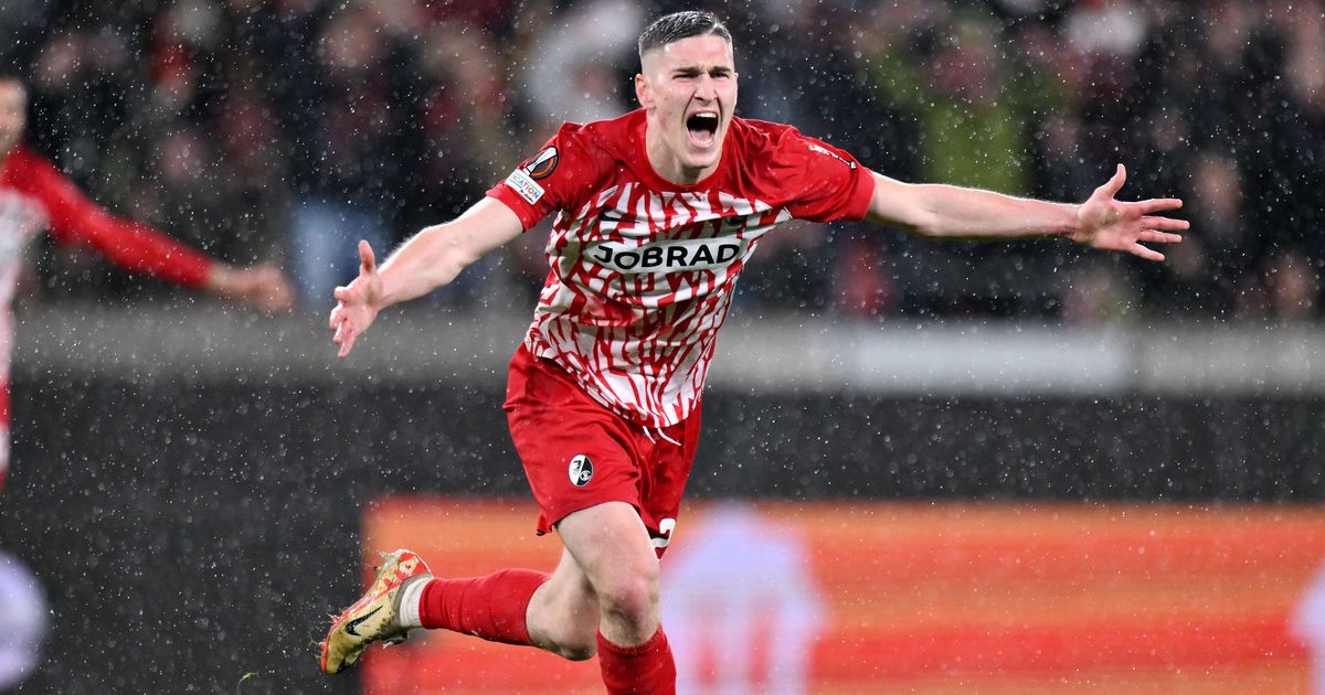 A Fradi otthon sem bírt az Olympiakosszal; Sallai-show az El-ben ...