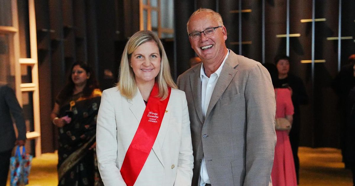 Wladár Sándor Kirsty Coventry NOB-elnökkel találkozott | Sportal.hu