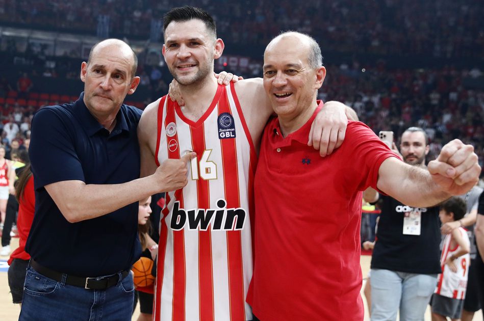 Aνακοίνωση Ολυμπιακού για Βρούτση: «Να προχωρήσουμε δίχως άλλη επιζήμια ...