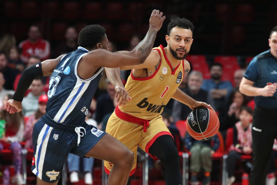 LIVE: ΟΛΥΜΠΙΑΚΟΣ - ΚΑΡΔΙΤΣΑ | Sportal.gr