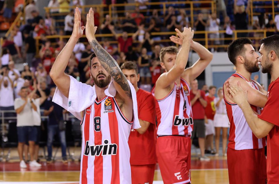 Video: Τα highlights της νίκης του Ολυμπιακού κόντρα στη Βίρτους ...