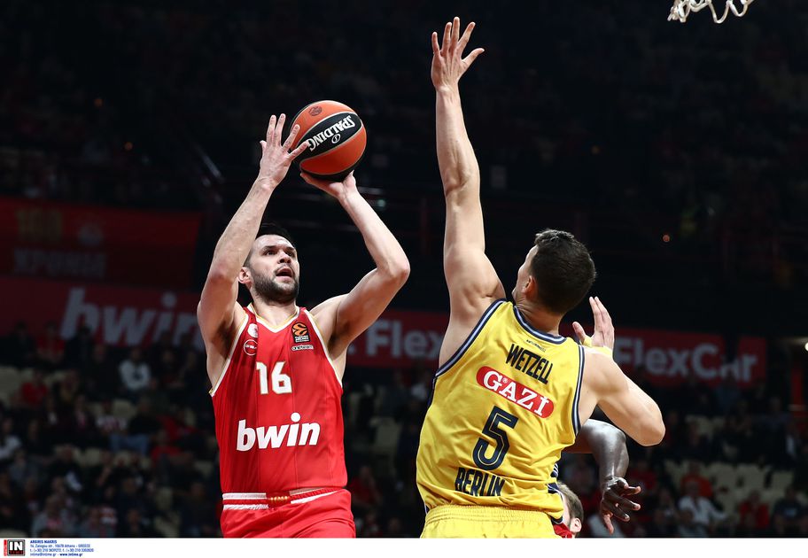 LIVE: ΟΛΥΜΠΙΑΚΟΣ - ΑΛΜΠΑ ΒΕΡΟΛΙΝΟΥ | Sportal.gr
