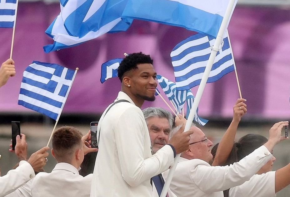 ΤΕΛΕΤΗ ΕΝΑΡΞΗΣ ΟΛΥΜΠΙΑΚΩΝ ΑΓΩΝΩΝ: Η ανάρτηση του Γιάννη Αντετοκούνμπο ...