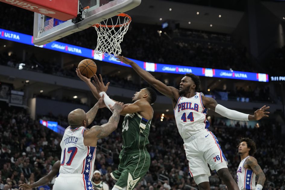 NBA: Μιλγουόκι Μπακς - Φιλαδέλφεια Σίξερς 118-117, Απίστευτο ντεμπούτο ...