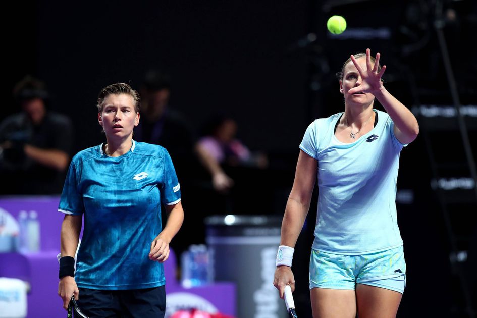 Schuurs bereikt laatste 4 bij dubbelspel op WTA Finals | Sportnieuws.nl