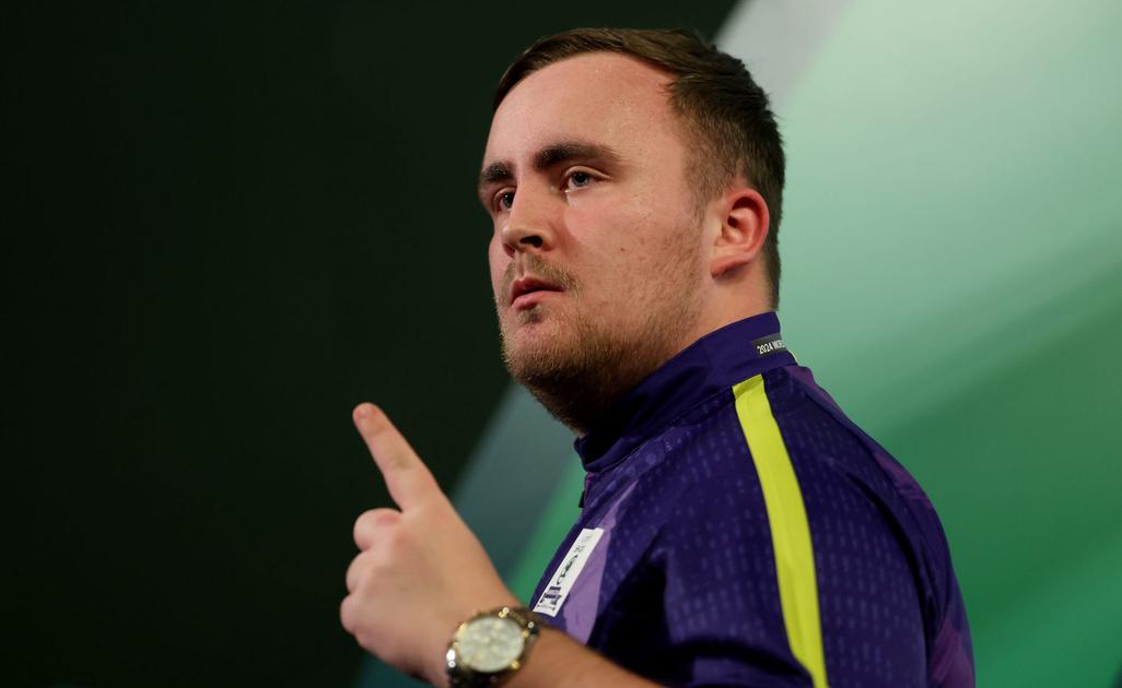 Deze darter heeft een hoger winstpercentage dan Luke Littler in 2023 ...