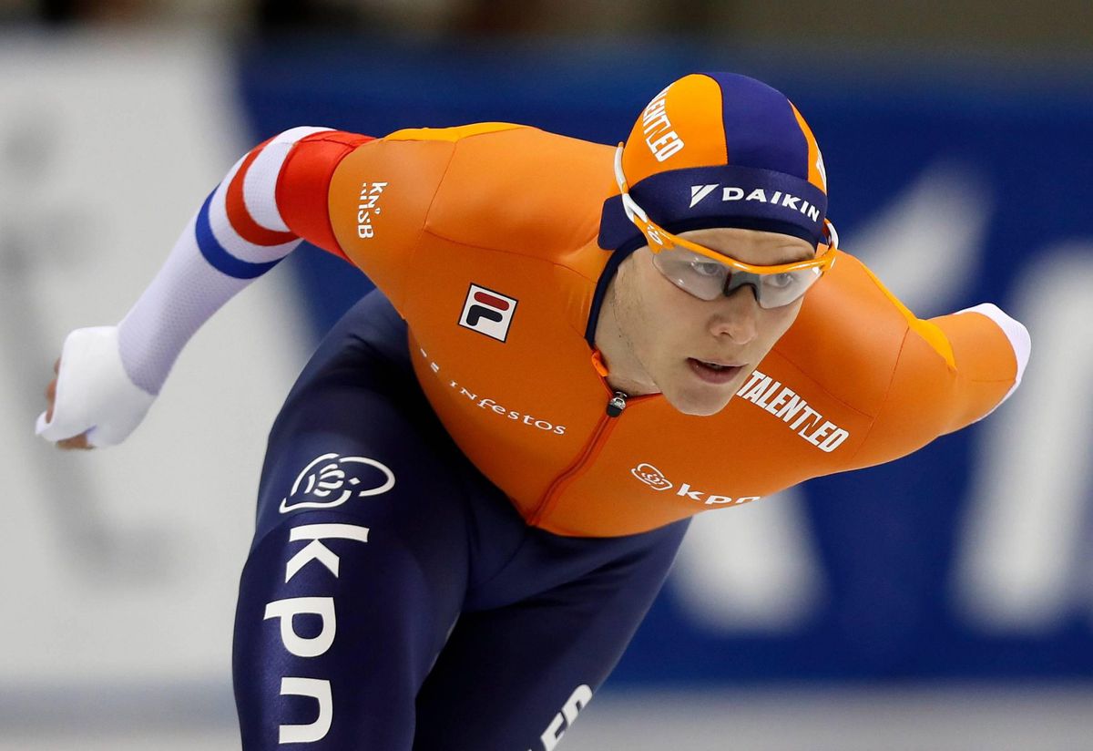 Hatseee! IJzersterke Bosker schaatst naar goud op 10.000 meter ...