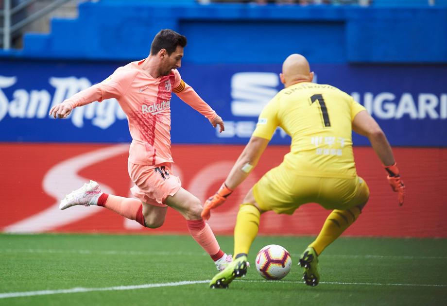 Geen verrassing, wel heel ziek: Messi prikt wéér 50 keer in 1 seizoen ...