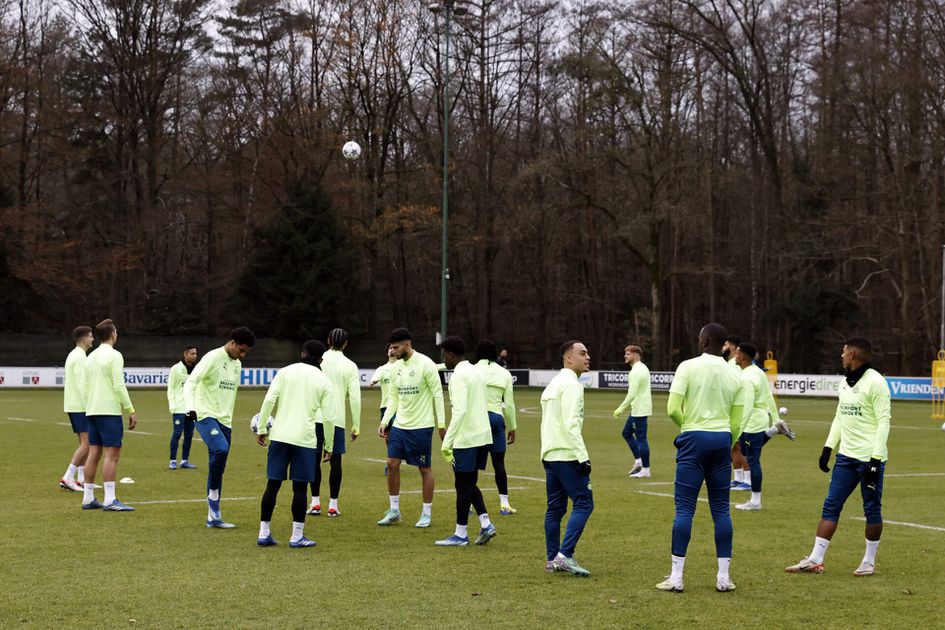 Grote verbouwing? Dit is de vermoedelijke opstelling van PSV tegen Arsenal | Sportnieuws.nl