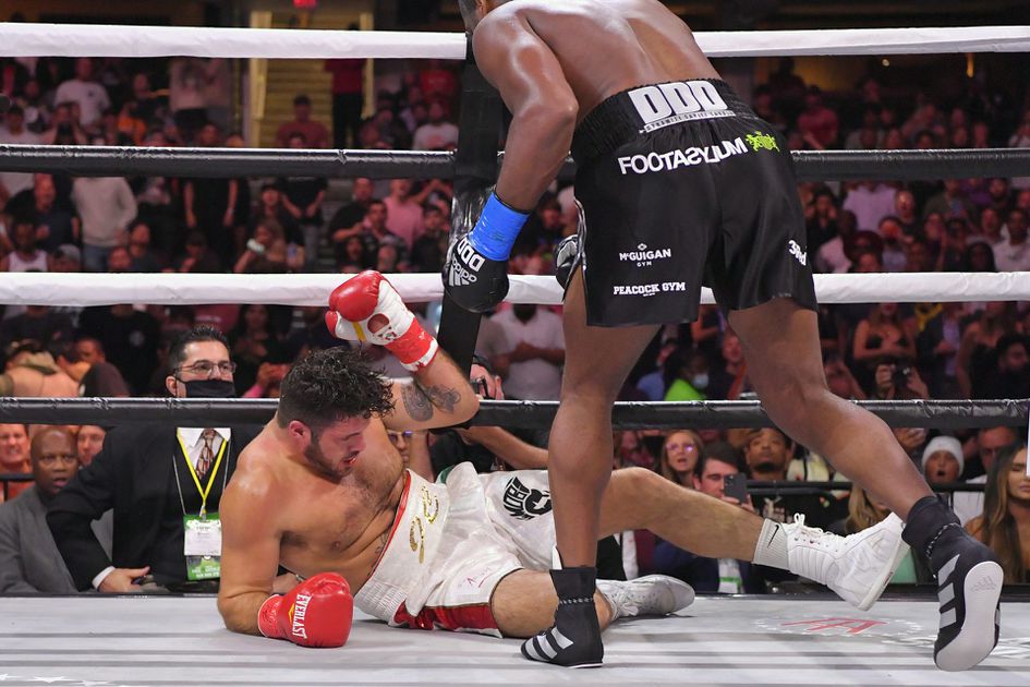 🎥 | Terugkijken! Daniel Dubois slaat Joe Cusumano KO met klap op ...