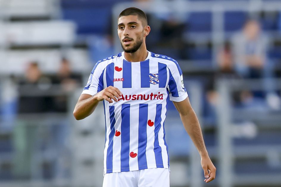 Speler in selectie Heerenveen heeft zijn naam veranderd | Sportnieuws.nl