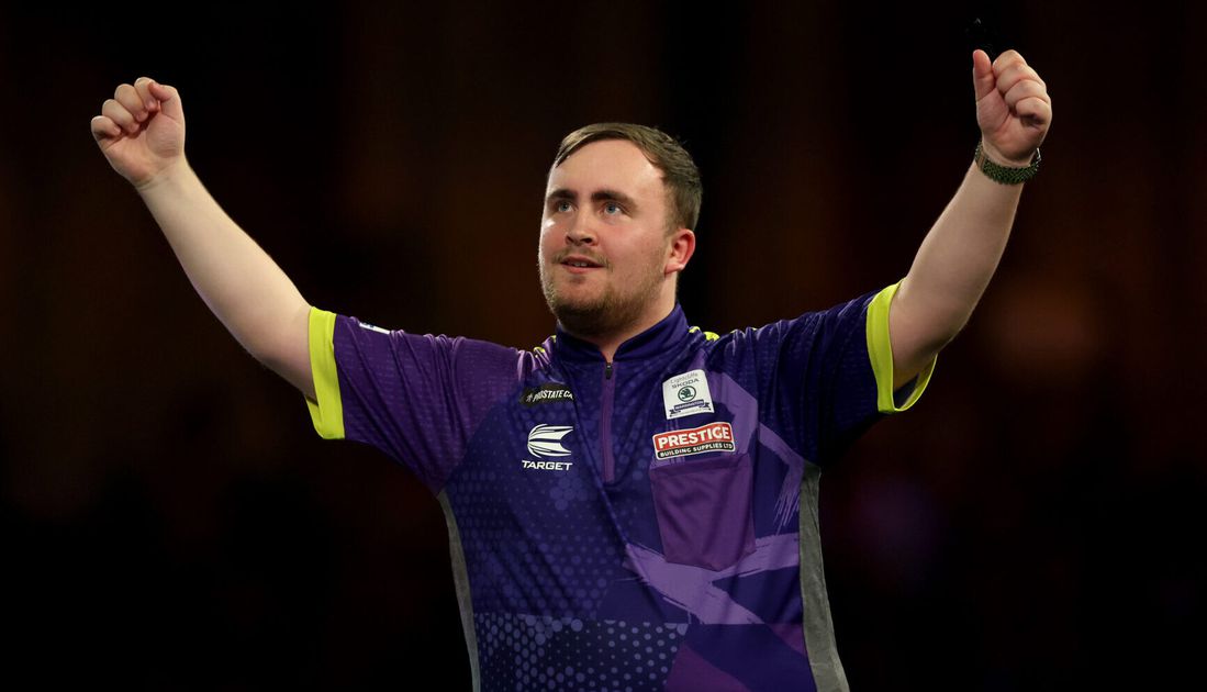 Ongelofelijk! 16-jarige Luke Littler na nieuwe stunt in finale WK darts ...
