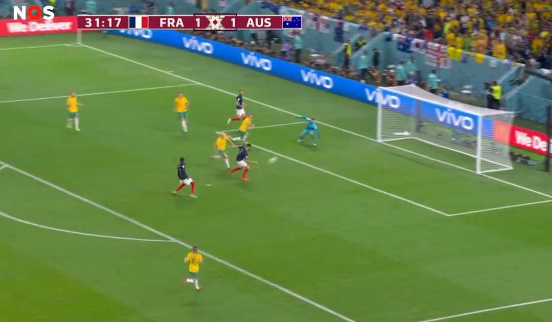 🎥 | Frankrijk buigt de score alweer om! Giroud zet Frankrijk op 2-1 met ...