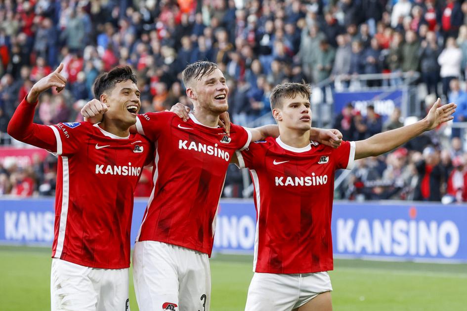 AZ heel blij met transfers en afschaffen coronaregels: 19 miljoen euro ...